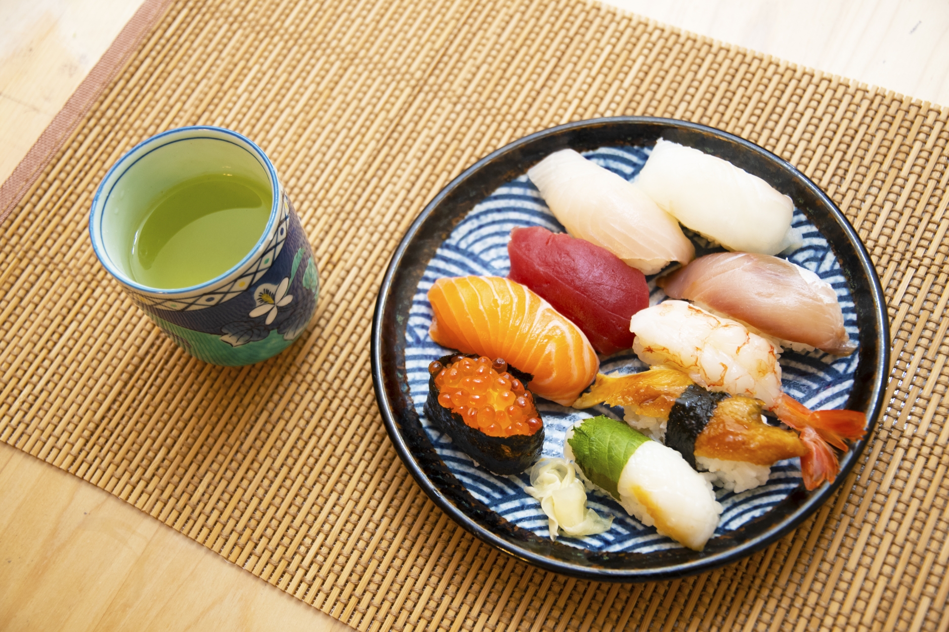 Sushi And Green Tea: A Delicious Duo | Deep Japan