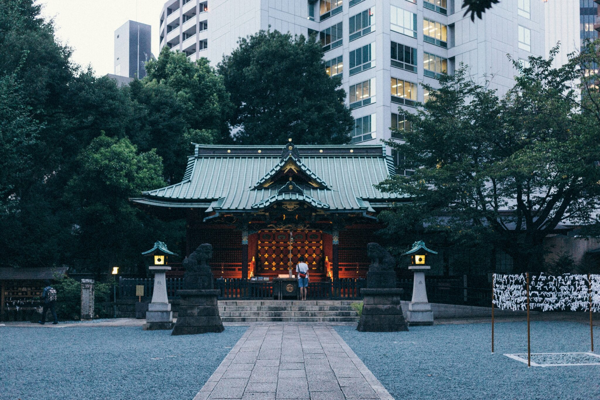 Bows, Claps And Silent Wishes: How To Pray At Japanese Shrines | Deep Japan